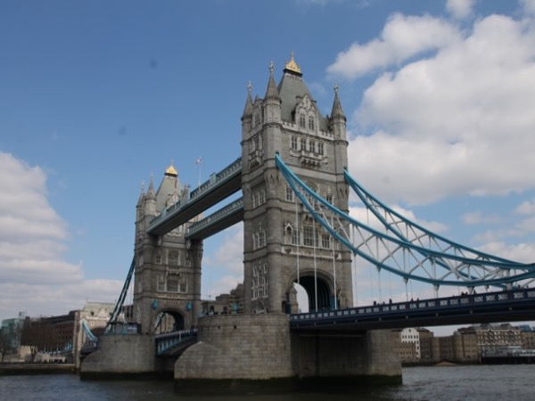 A walk across Tower Bridge