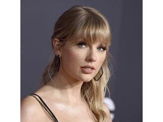 Taylor Swifacts